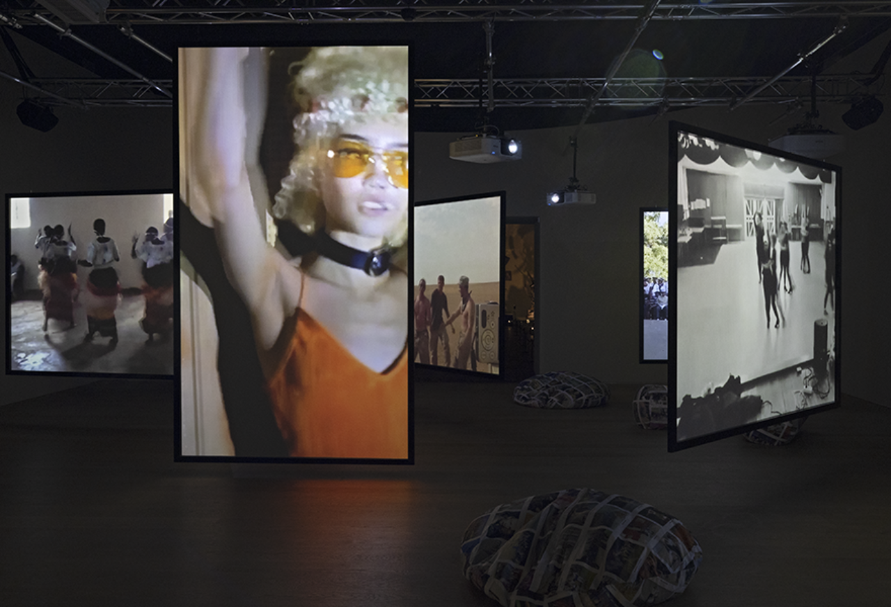 Anouk Kruithof. Universal Tongue | Museum Tinguely Basel