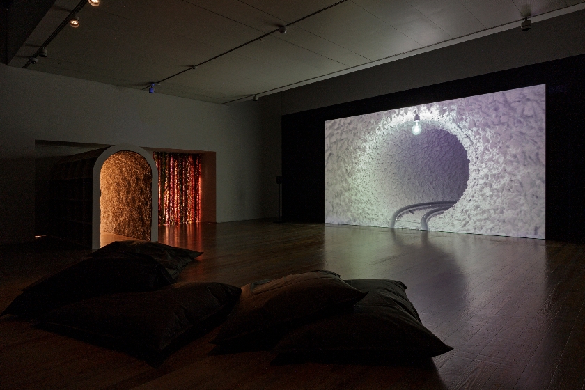 Mika Rottenberg | Museum Tinguely Basel